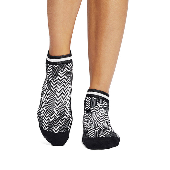 Cora Grip Socks - Black Ice – Tavi Active