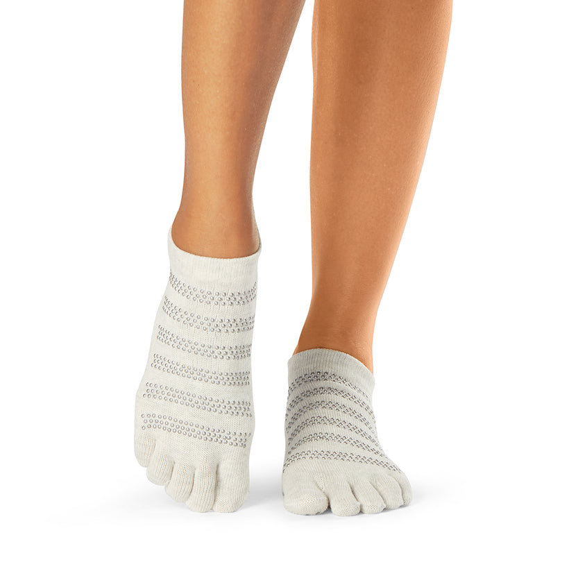 Full Toe Low Rise Grip Socks | Sale | Toesox – ToeSox | Tavi | Vooray