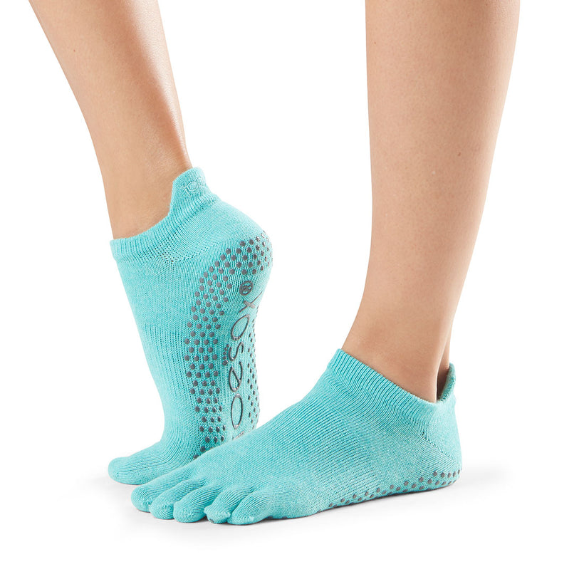 Full Toe Low Rise Grip Socks | Sale | Toesox – ToeSox | Tavi | Vooray