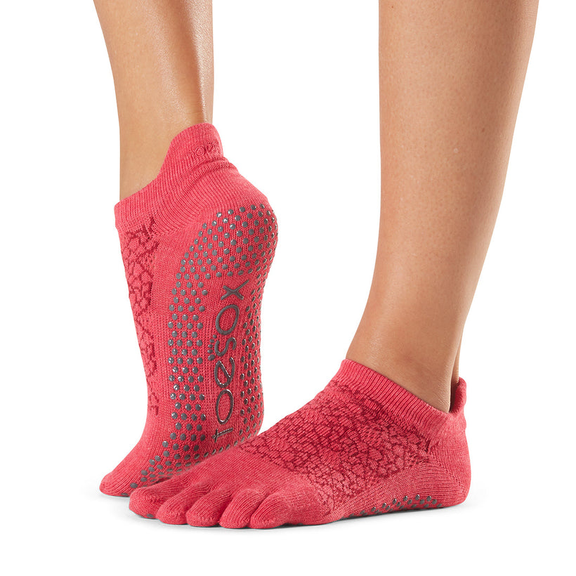 Full Toe Low Rise Grip Socks | Sale | Toesox – ToeSox | Tavi | Vooray