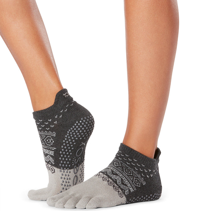Full Toe Low Rise Grip Socks | Sale | Toesox – ToeSox | Tavi | Vooray